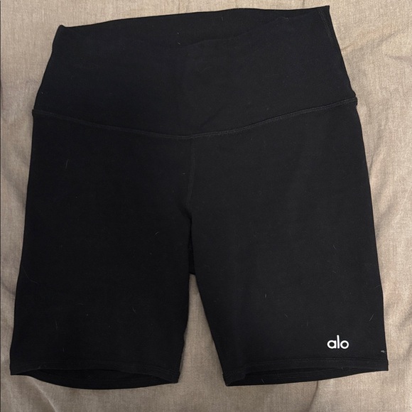 ALO Yoga | Shorts | Alo Yoga 7 Bike Shorts | Poshmark